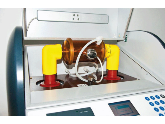 Insulating oil testing: DTL C I BAUR GmbH